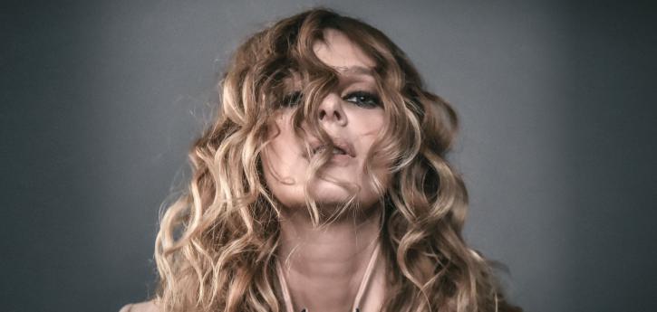 nieuwe single voor ISABELLE A | Showbizzplaza